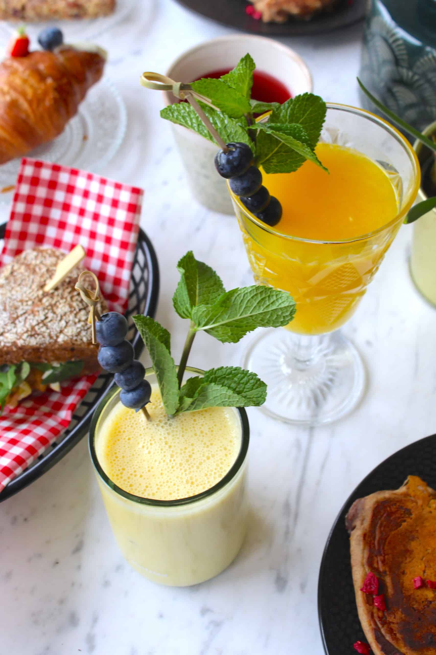 VIER PASEN MET NON - NON